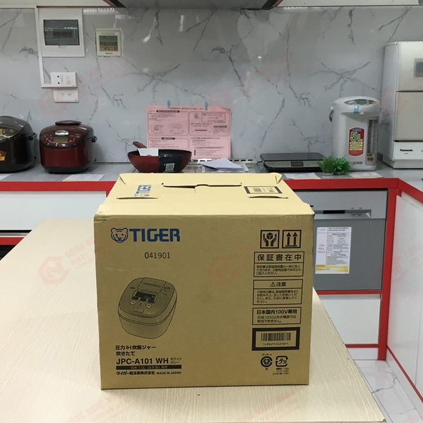 Nồi cơm điện cao tần áp suất IH Chính hãng Tiger JPC-A101 1.0 Lit 2nd Made in Japan mầu trắng