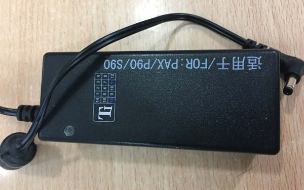 Adapter Original ADS-18SG-09-2 9V 1A For PAX P90 S90 S80 S900 Connector Size 3.5mm x 1.35mm