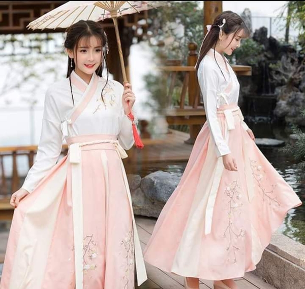 Trang Phục Truyền Thống Của Người Trung Quốc Trải Dài Cùng Thời Gian