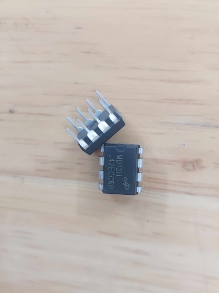 IC nguồn MD12H Dip-8 Chính hãng Linh Kiện Điện Lạnh 88