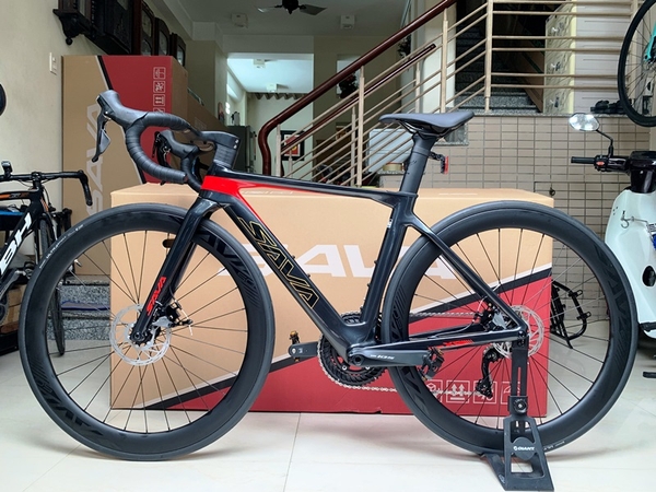 Xe đạp đua SAVA X9-2 - Khung, vành Full Carbon, group Shimano 105 R7000 (5 món), 2 đĩa 11 líp ...