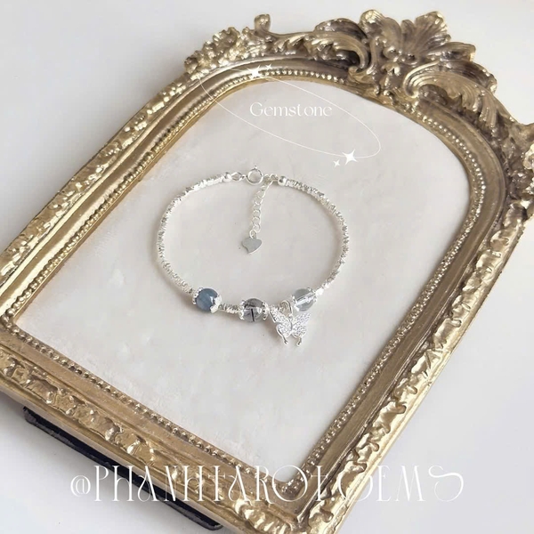 Silver Flutter Phanh Tarot & Gems