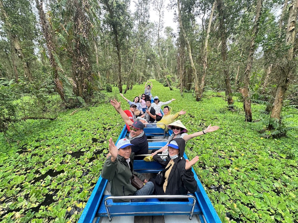 Rừng Tràm Trà Sư - "Thiên Đường Xanh" Giữa Lòng Miền Tây