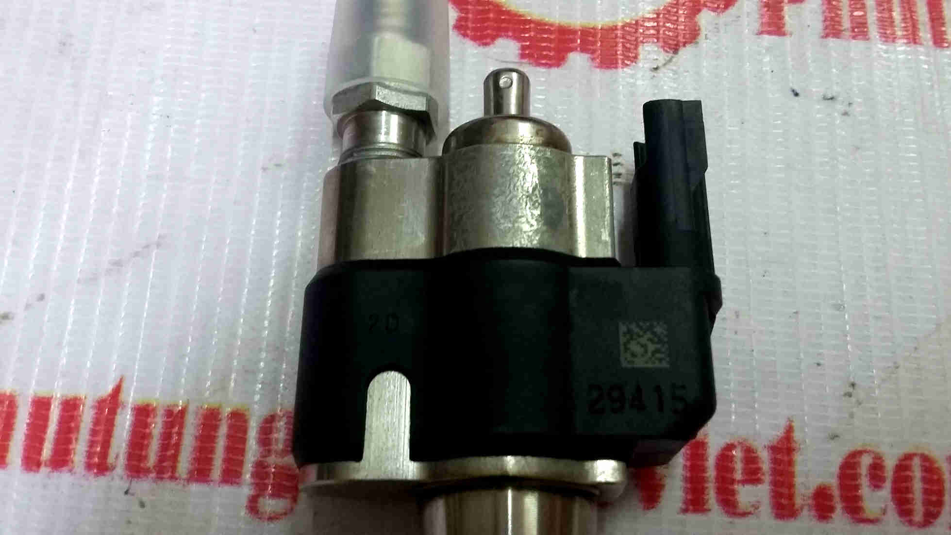 Kim phun ô tô BMW E60 E90 F10 E70 E71 - 13538616079