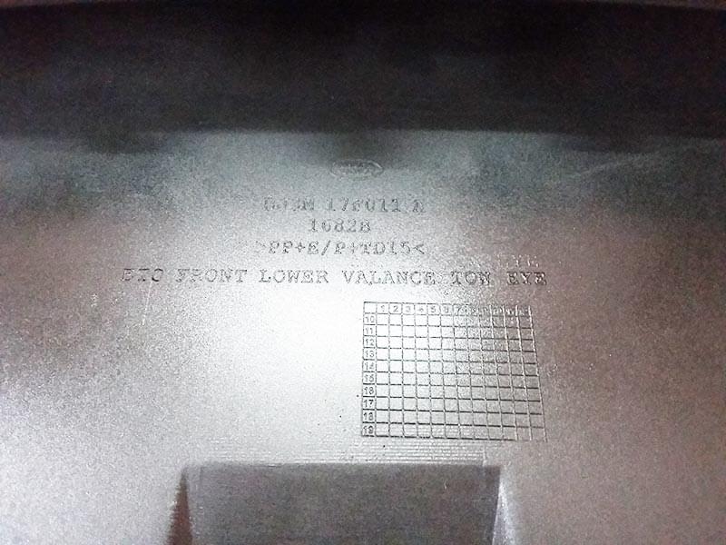 Ốp mũi cản trước Land Rover Range Rover Evoque - LR028187