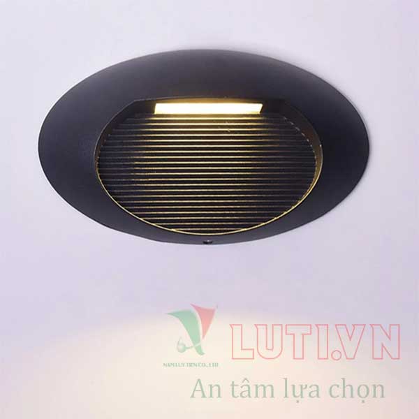 Đèn tường ngoài trời VNT-609A-18 | luti.com.vn