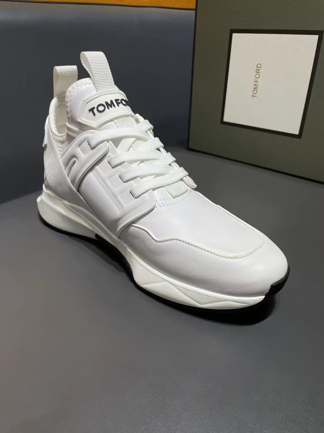 GIÀY TOM FORD TF WHITE LEATHER SNEAKER SHOES AAA