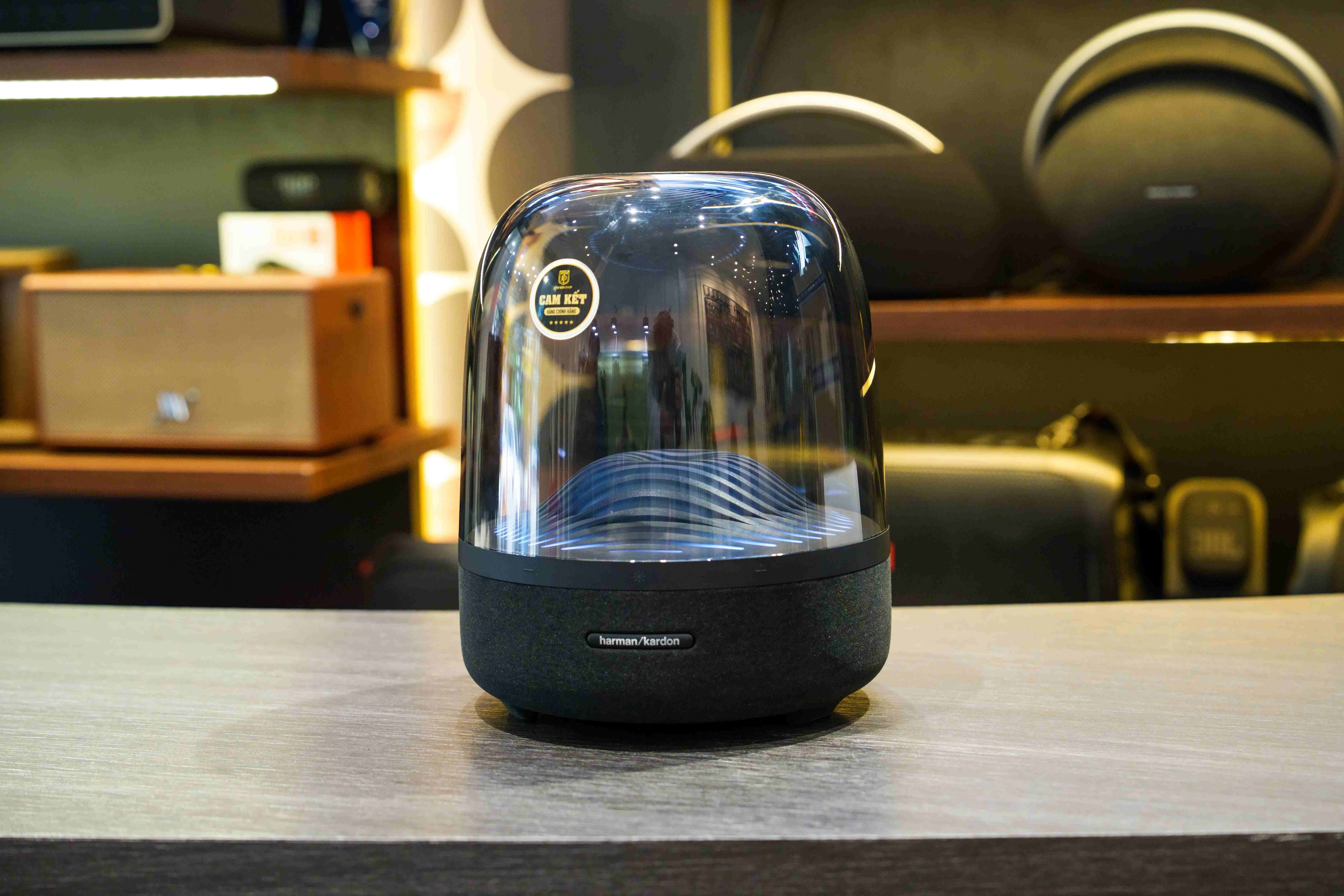 Harman Kardon Aura Studio 3