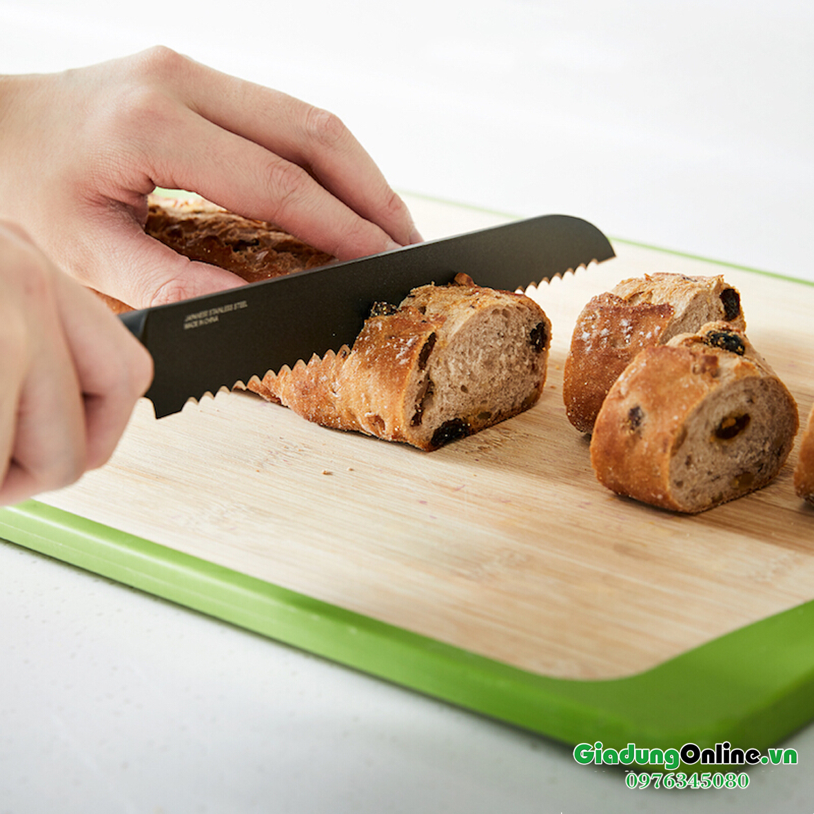 Dao phủ chống dính cắt bánh Bread Knife Lock&Lock CKK313 330mm
