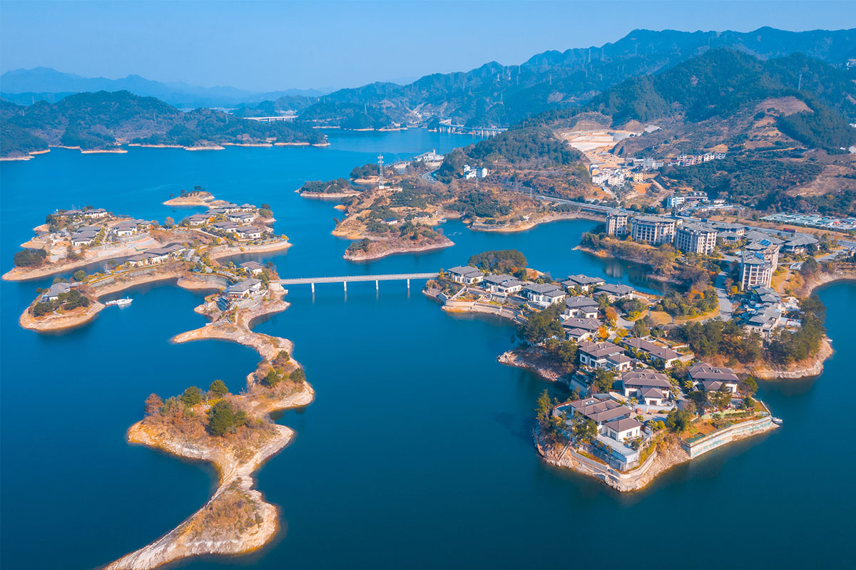 Hồ Vạn Phong - Hồ nước ngọt lớn của Trung Quốc xứng danh khu du lịch c - THÁI AN TRAVEL