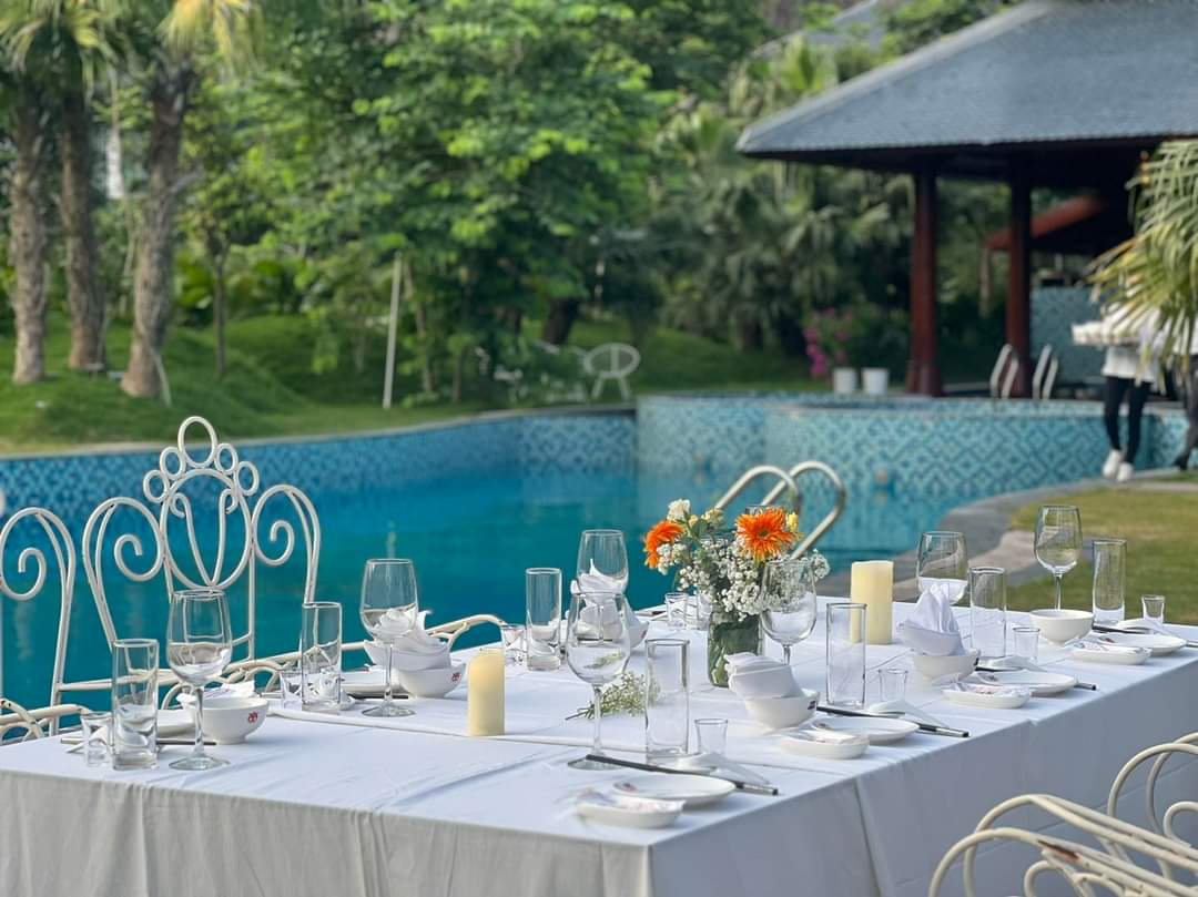 Tắm khoáng nóng Minawa Kênh Gà Resort - THÁI AN TRAVEL