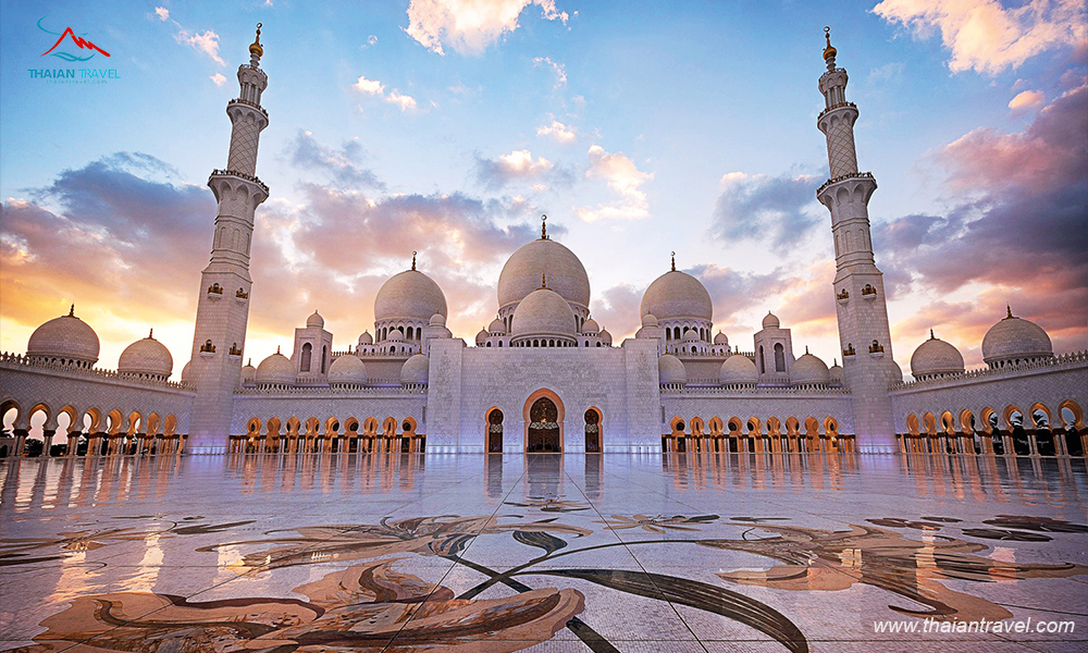 Thánh đường Sheikh Zayed Grand Mosque - Du lịch Dubai Abu Dhabi - THÁI ...