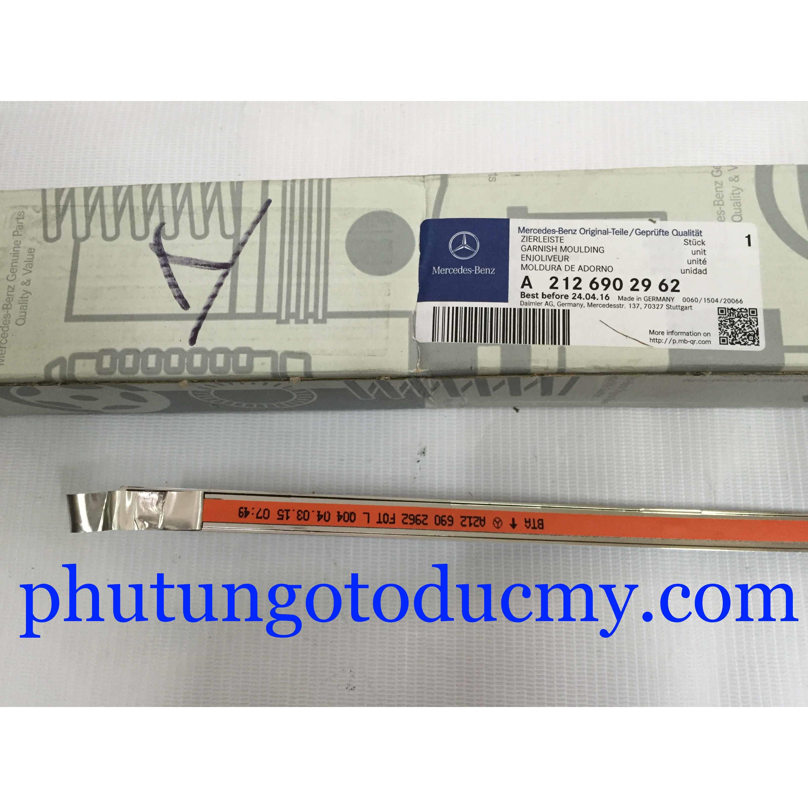 Nẹp cánh cửa sau Mercedes E200, E250, E300, E350 W212-A2126902962