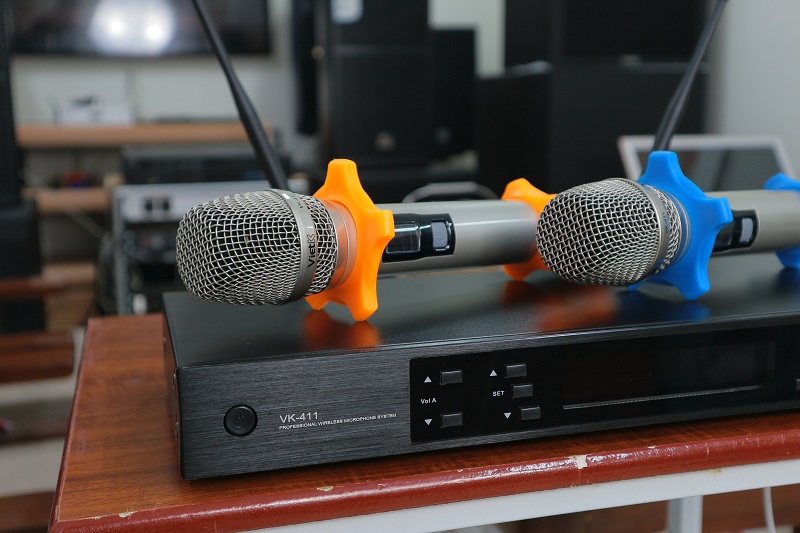 Micro VietK VK-411, Micro Không Dây Hát Karaoke cực hay