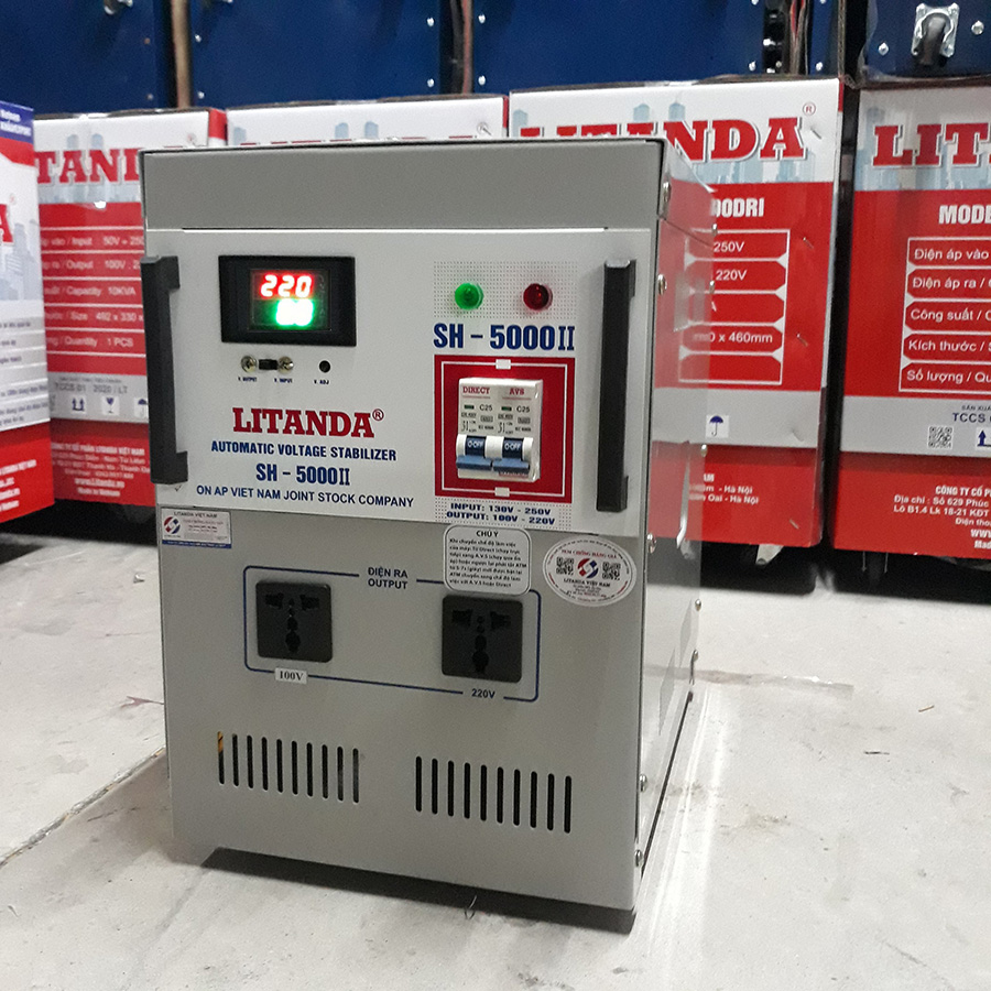 Ổn Áp Litanda 5KVA Dải 150V-250V Đời Mới SH-5000 II Đồng Hồ Số Led