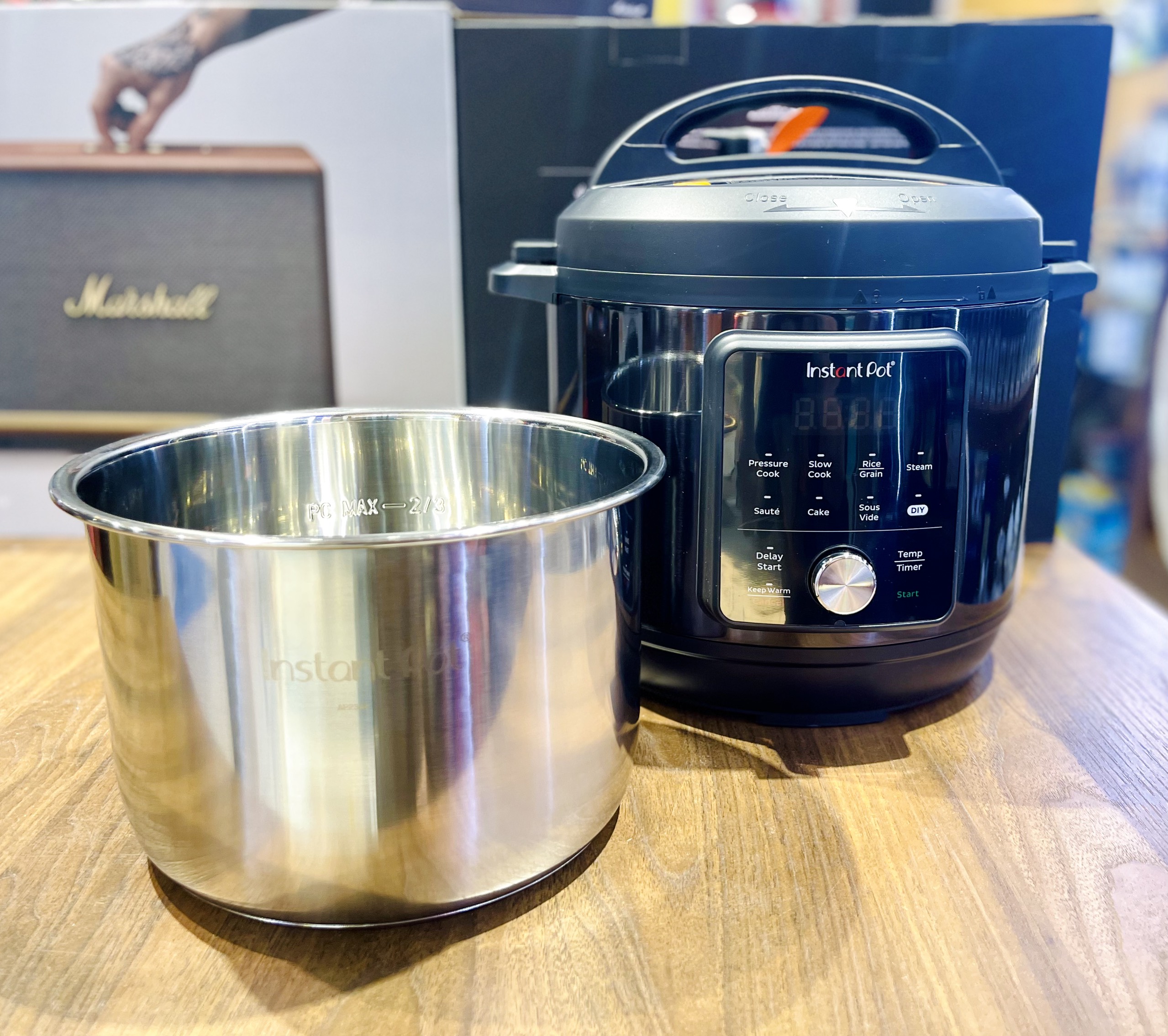 Nồi áp suất đa năng Instant Pot Essential 9 in 1 5,7L Shop Hàng Đức