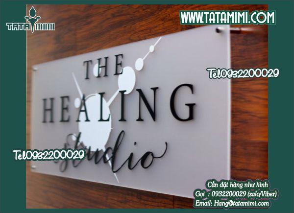 Các mẫu Backdrop mica chữ nổi, Khung mica chữ nổi đẹp