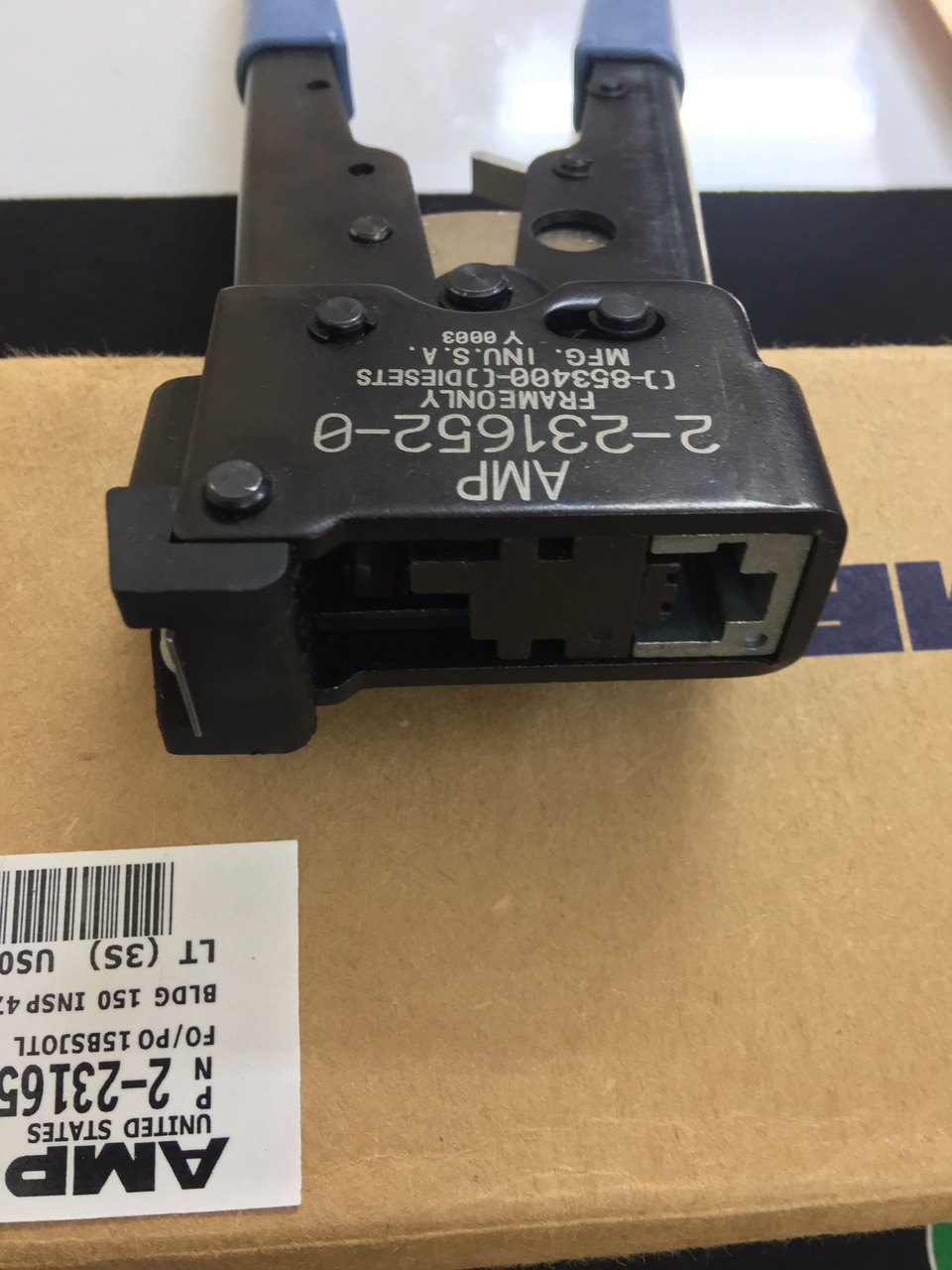 Kiềm bấm mạng RJ45 AMP 2-231652-0