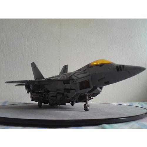 Transformers Leader - Starscream Gundam