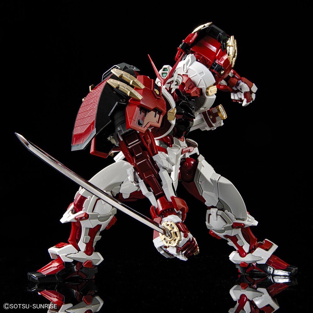 [Bandai] Gundam HiRM High-Resolution 1/100 Astray Red Frame Powered Red