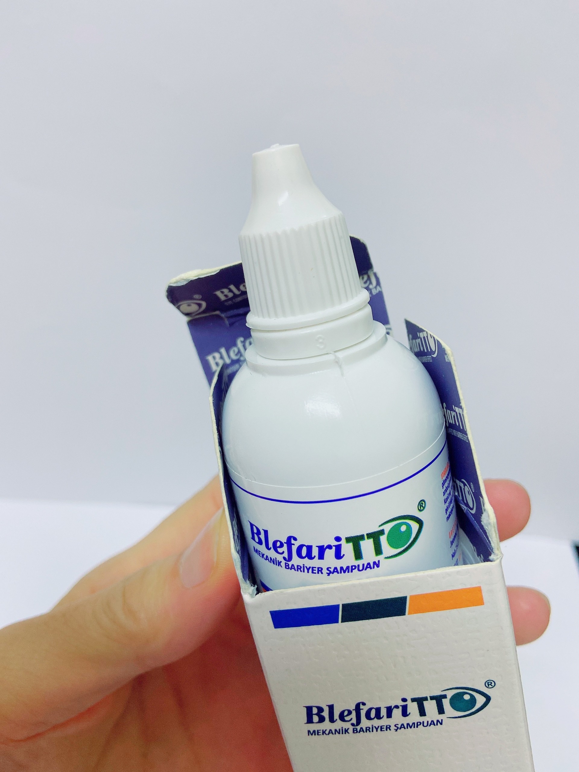 BlefariTTO Shampoo - Shampoo rửa mắt chuyên dụng lọ 45ml Công Ty CPTM Q ...