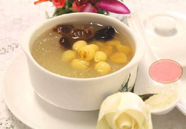 Gợi ý một số món ăn từ yến cho trẻ suy dinh dưỡng