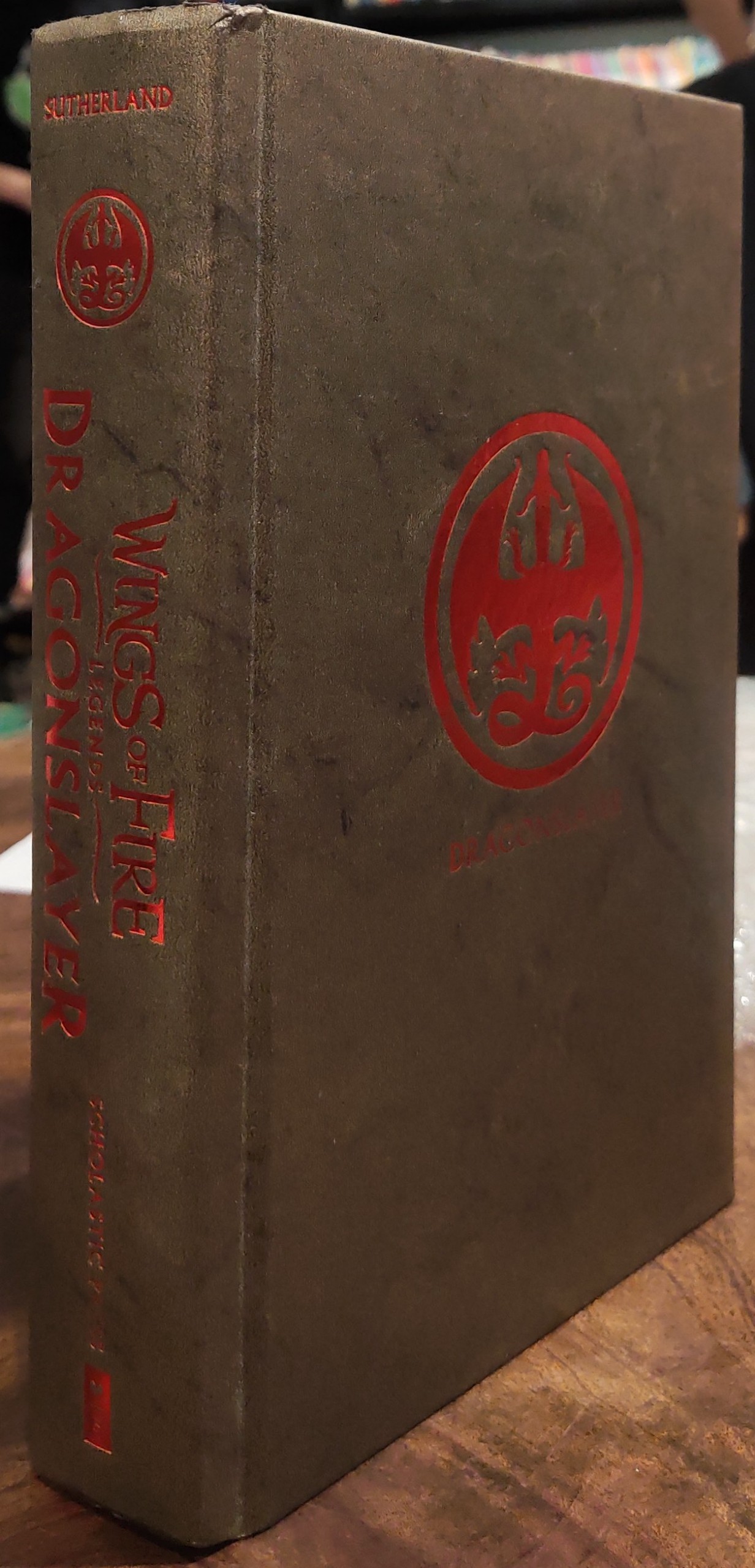 Wings Of Fire Legends Dragonslayer by Tui T. Sutherland - Bookworm Hanoi