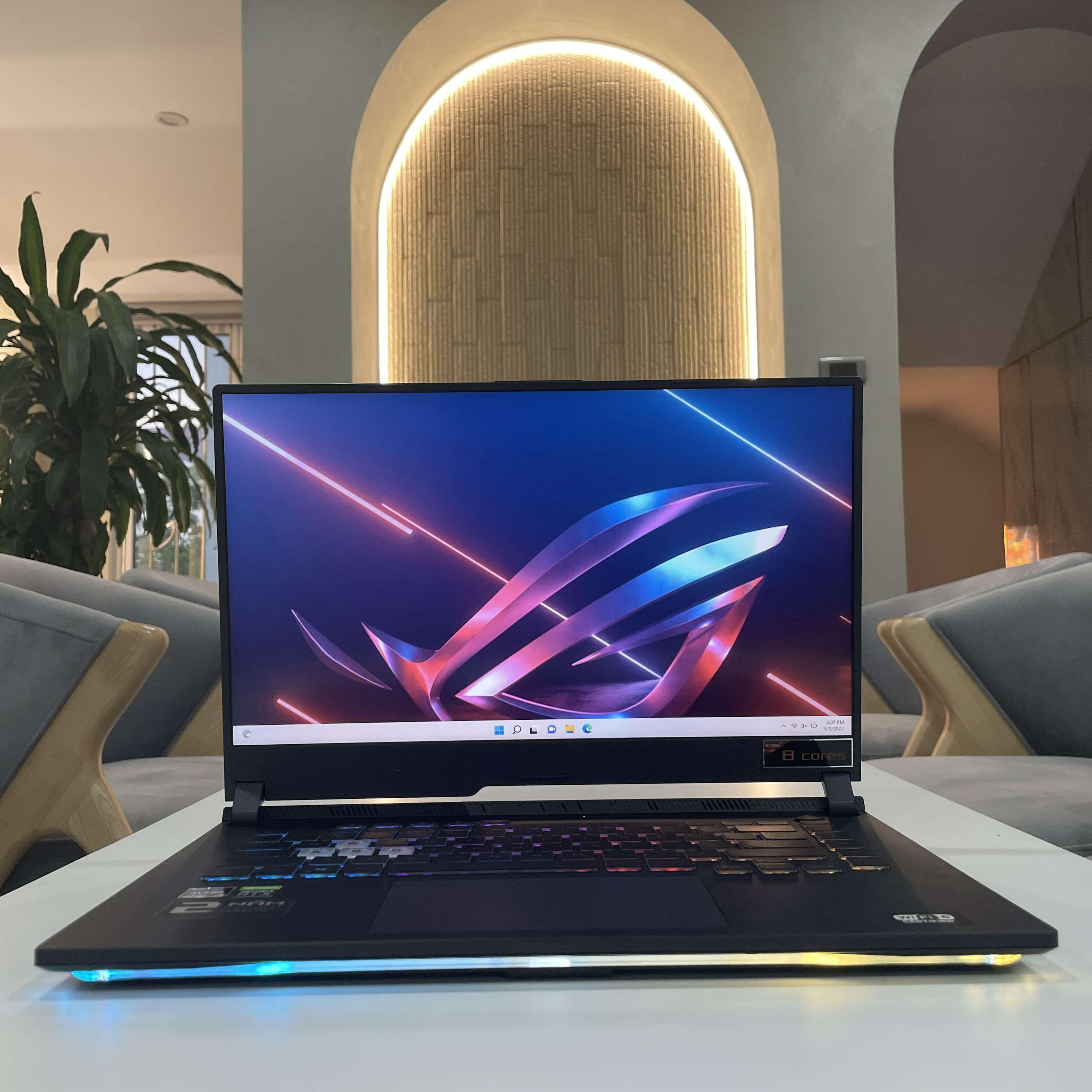 ASUS ROG Strix G513: Laptop Gaming cao cấp, cấu hình siêu khủng