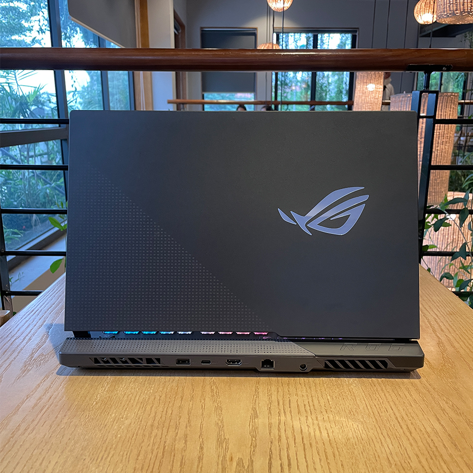 ASUS ROG Strix G513: Laptop Gaming cao cấp, cấu hình siêu khủng