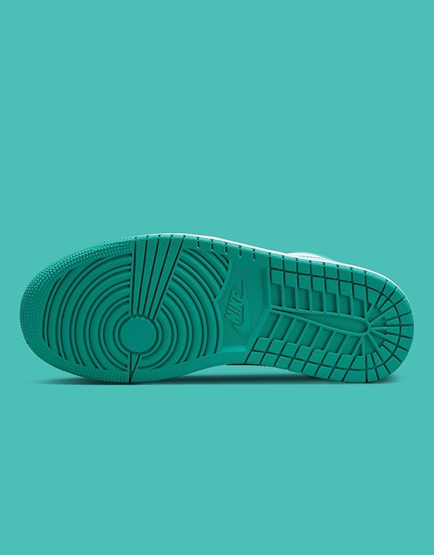 Jordan 1 Low New Emerald - DC0774 132