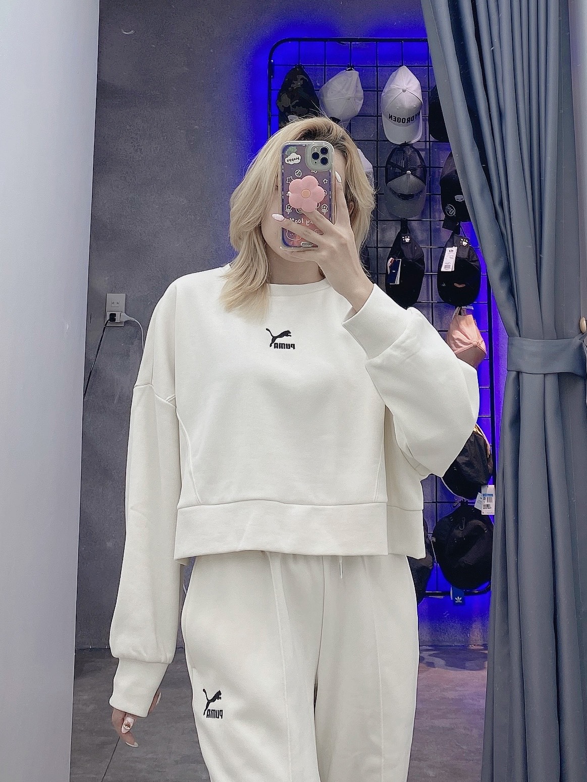 Bộ nỉ thể thao Puma Off White (form Âu) – Uspox - Siêu thị giày thể ...