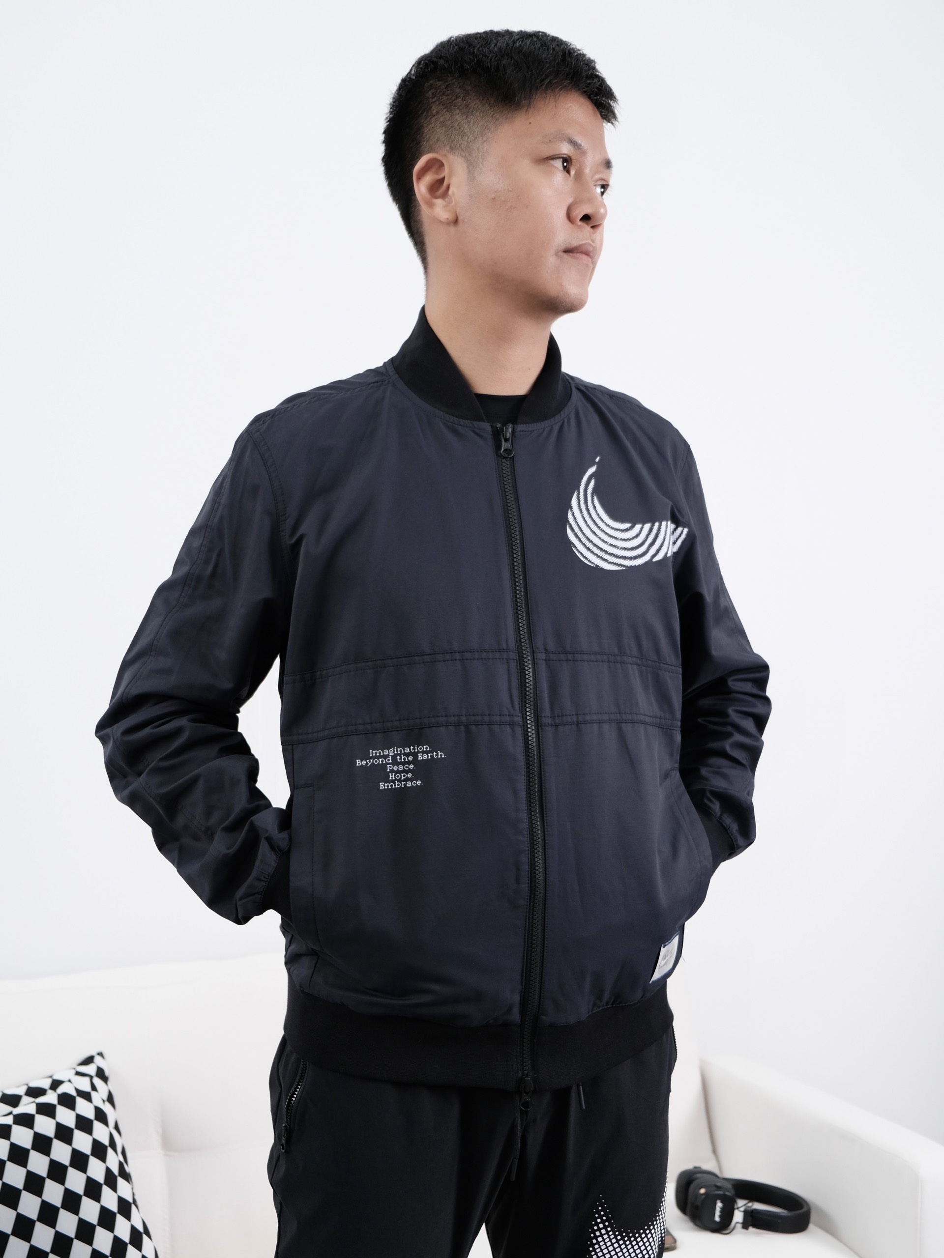 Bộ thể thao Nike Alphabet Logo Printing Black (form Á) – Uspox - Siêu ...