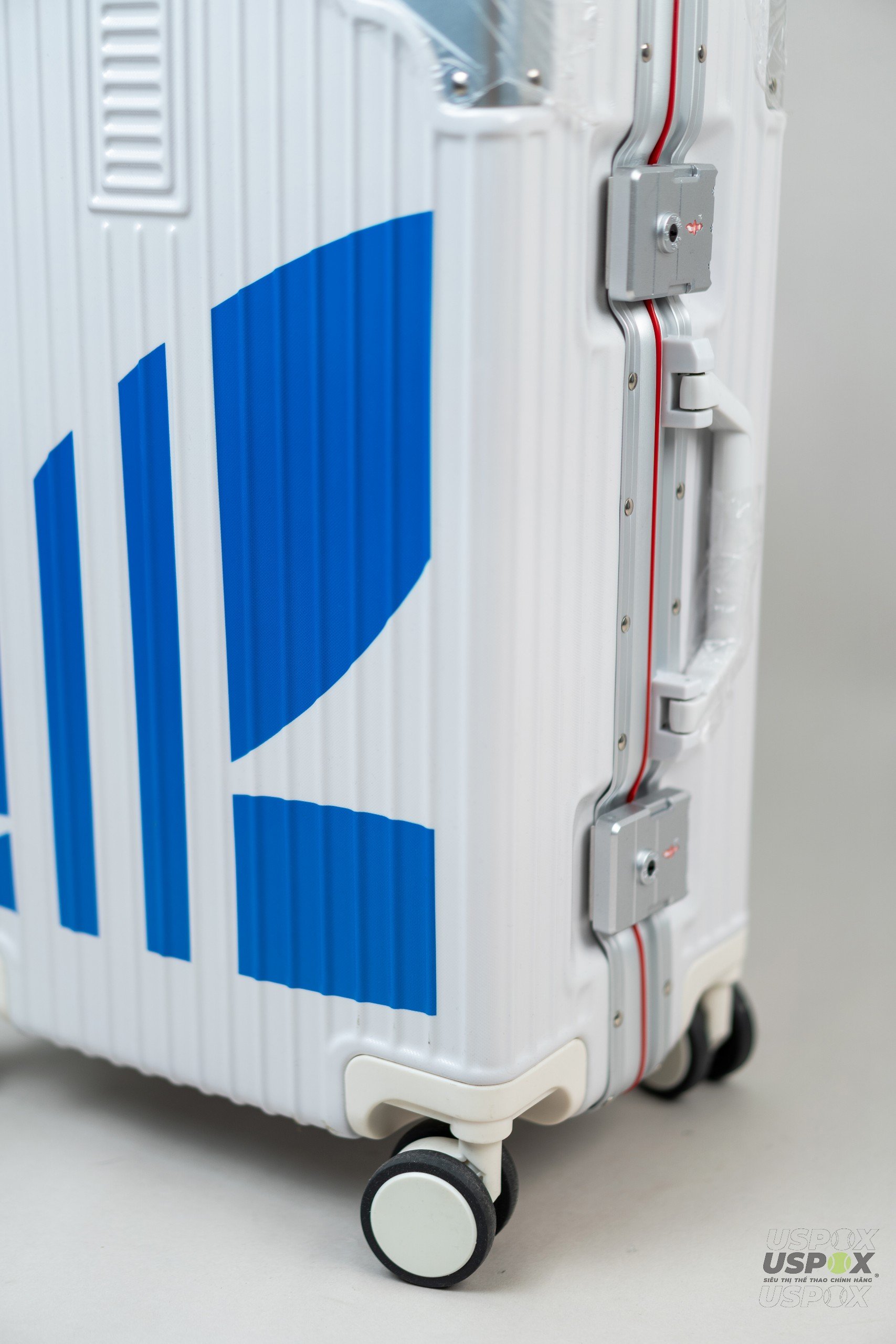 Vali adidas sz 20 Logo – Uspox - Siêu thị giày thể thao chính hãng