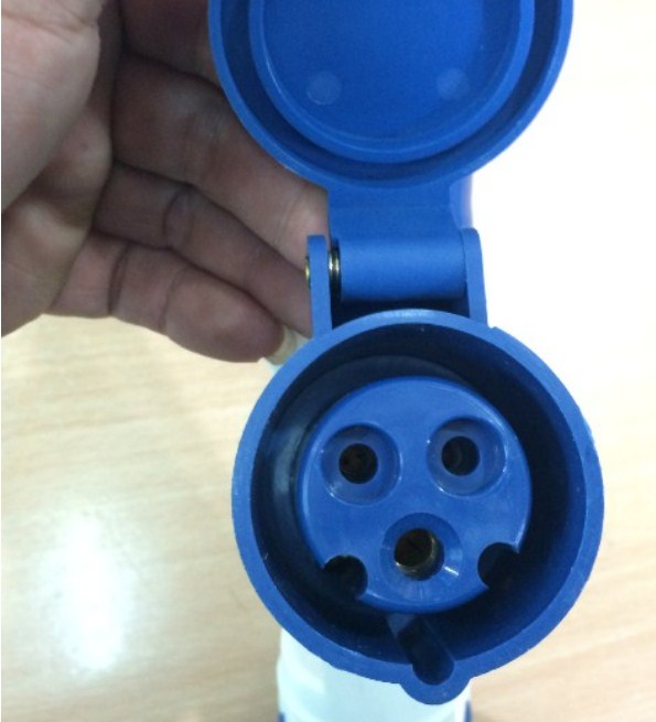 AC Connector IEC 60309 332C6 Female IEC 309 Pin & Sleeve IP44