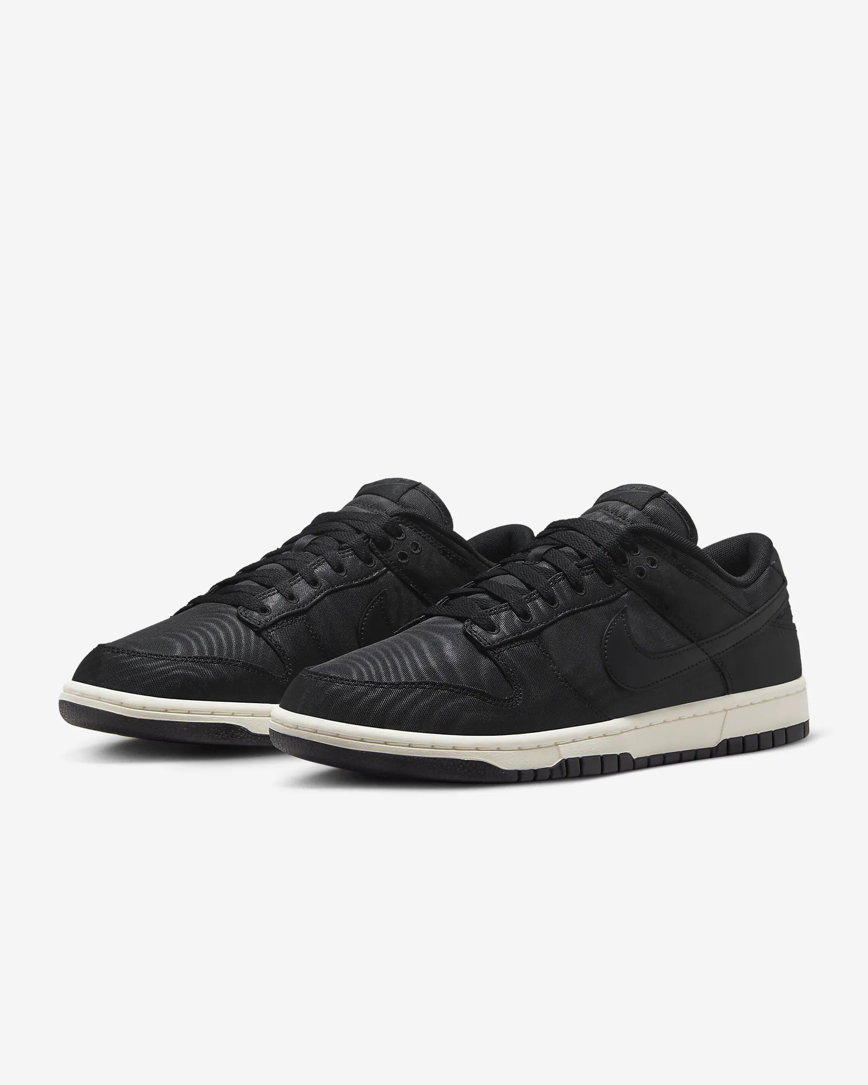 Giày Nike Chính hãng -Nike Dunk Low Retro Premium- Nam - Đen ...