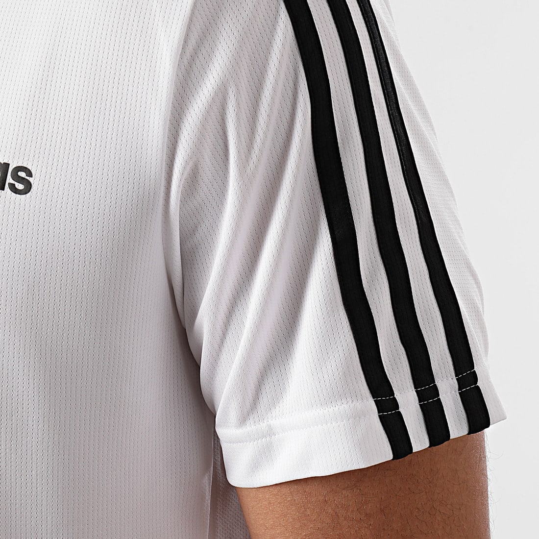 Áo Phông Adidas Chính Hãng - DESIGNED 2 MOVE 3-STRIPES TEE - White ...