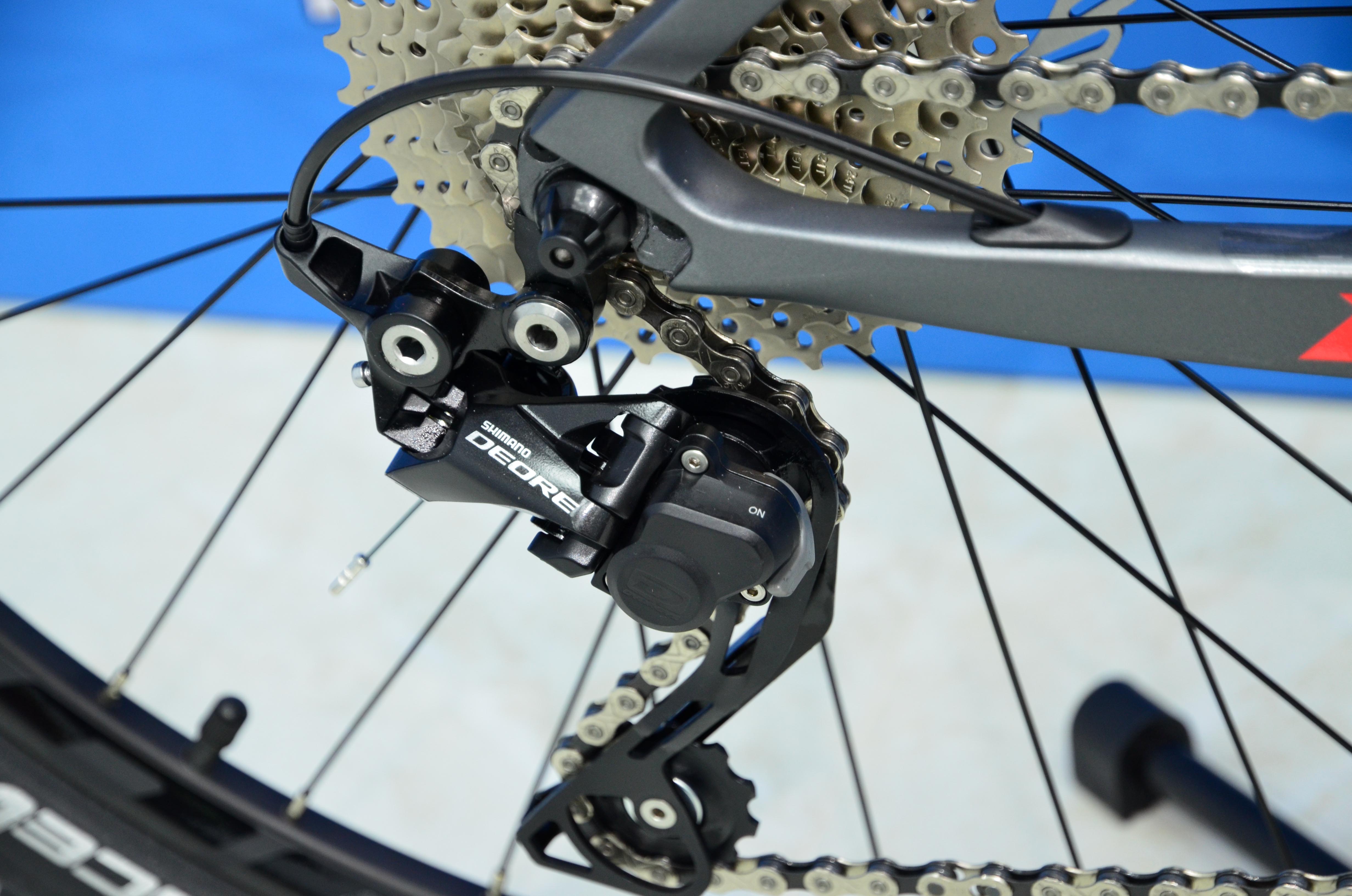 Xe đạp địa hình carbon ĐỨC SAVA DECK, khung carbon TORAY T800 Nhật Bản