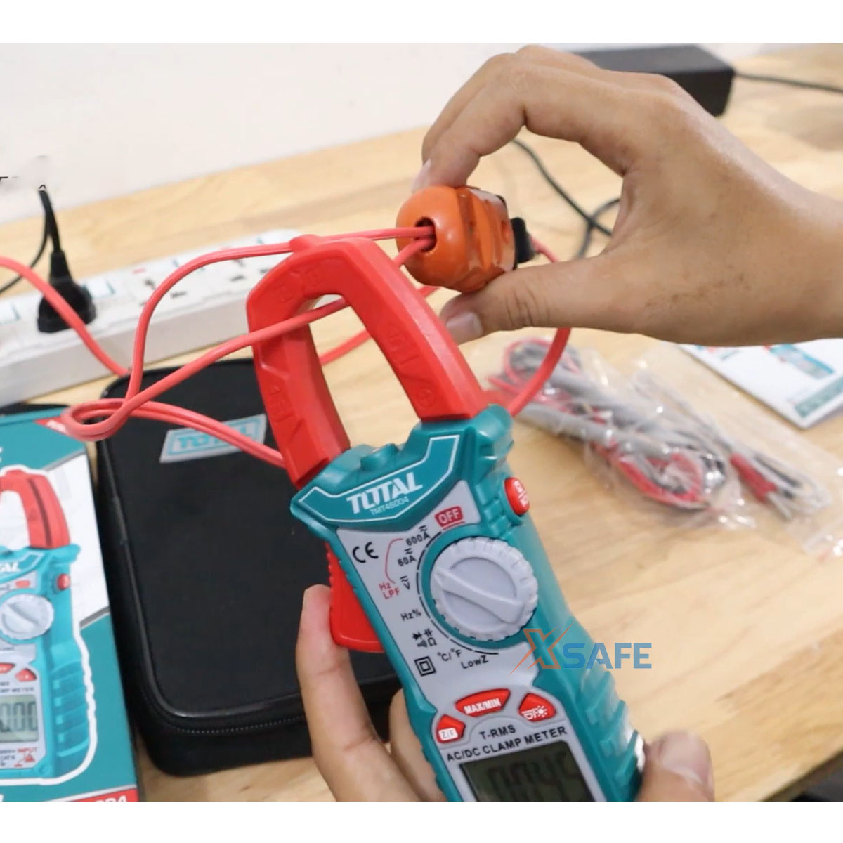 Kềm đo DC/AC Total TMT46004