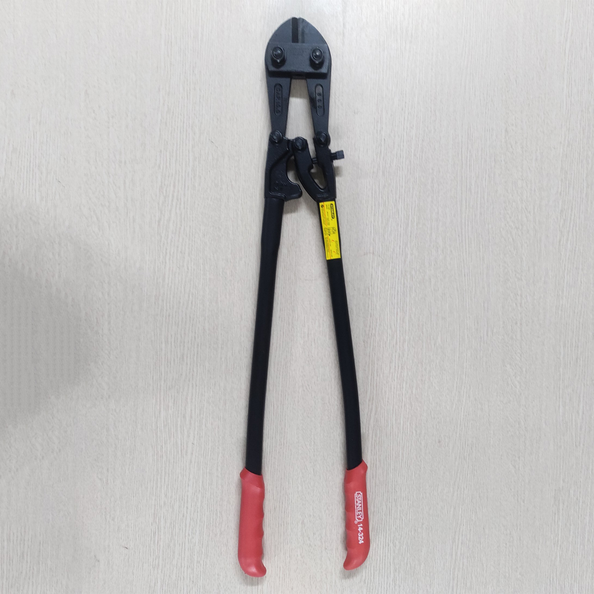 Kìm cộng lực 24in/600mm STANLEY 14-324-S