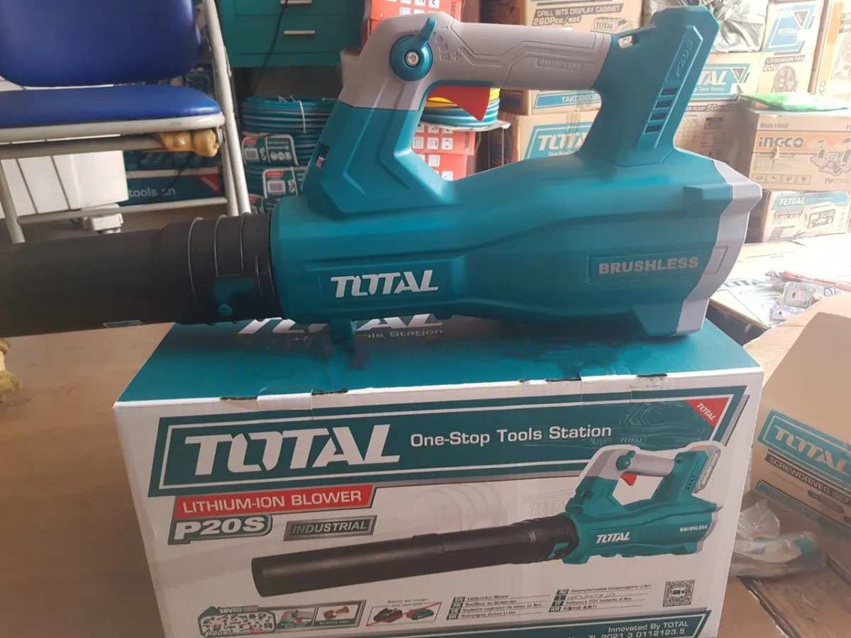 Máy thổi bụi động cơ dùng pin 20V TOTAL TABLI204282