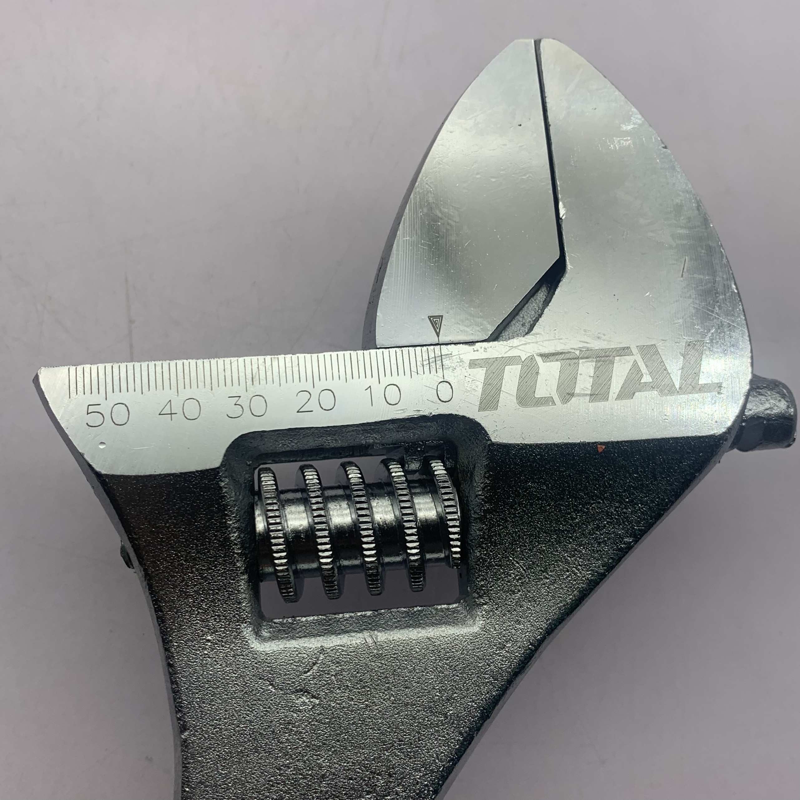 Mỏ lết cầm tay 15 inch - 18 inch TOTAL