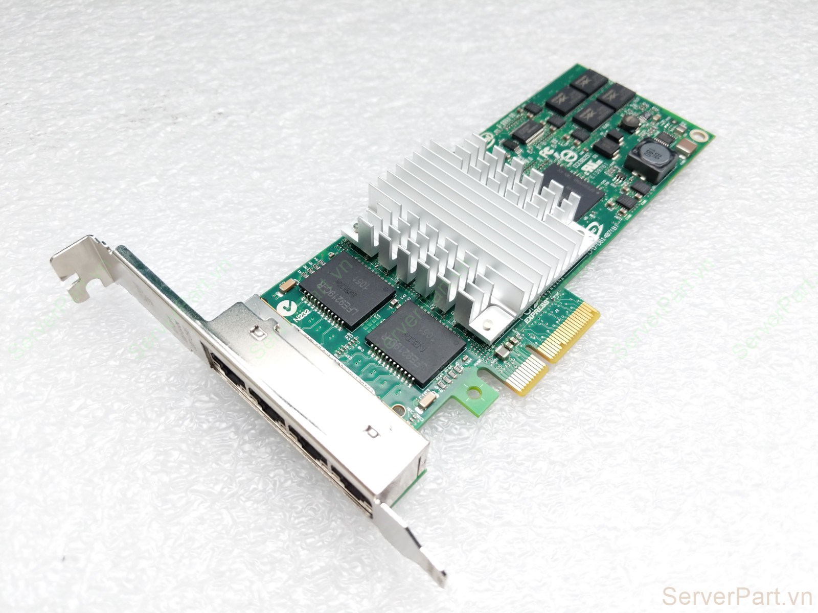 EXPI9404PTLBLK Card Nic Intel Pro 1000PT 1Gb 4 Port RJ45 | ServerPart.vn