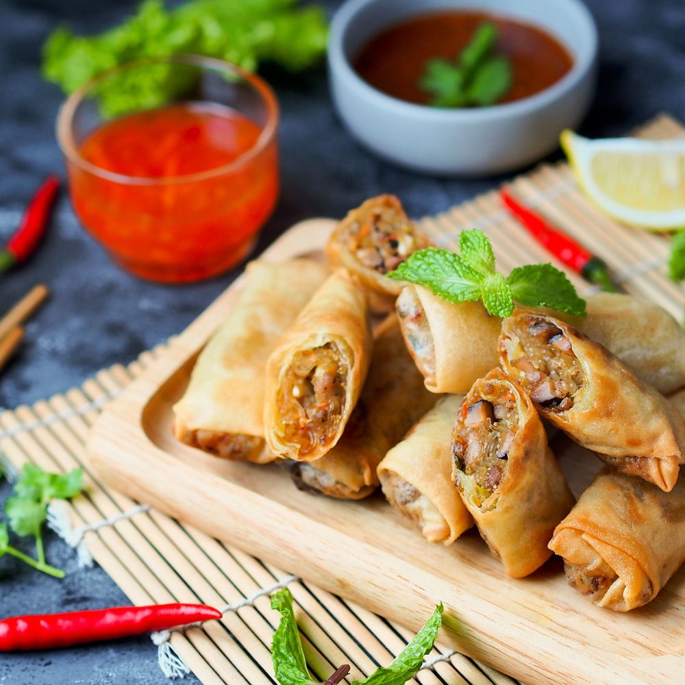 Chả Giò/ Chả Ram/ Nem Rán - Món Ngon Đặc Sắc Của Ẩm Thực Việt | Mikiri