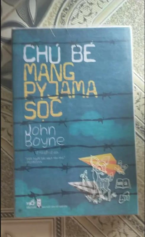 REVIEW SÁCH CHÚ BÉ MANG PYJAMA SỌC - JOHN BOYNE