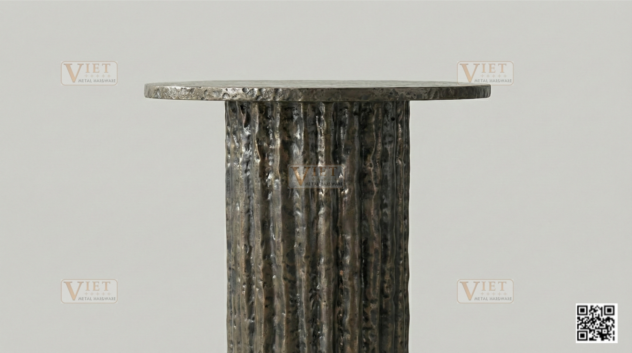 Antique Living Side Table - VIETNAM METAL HARDWARE CO., LTD