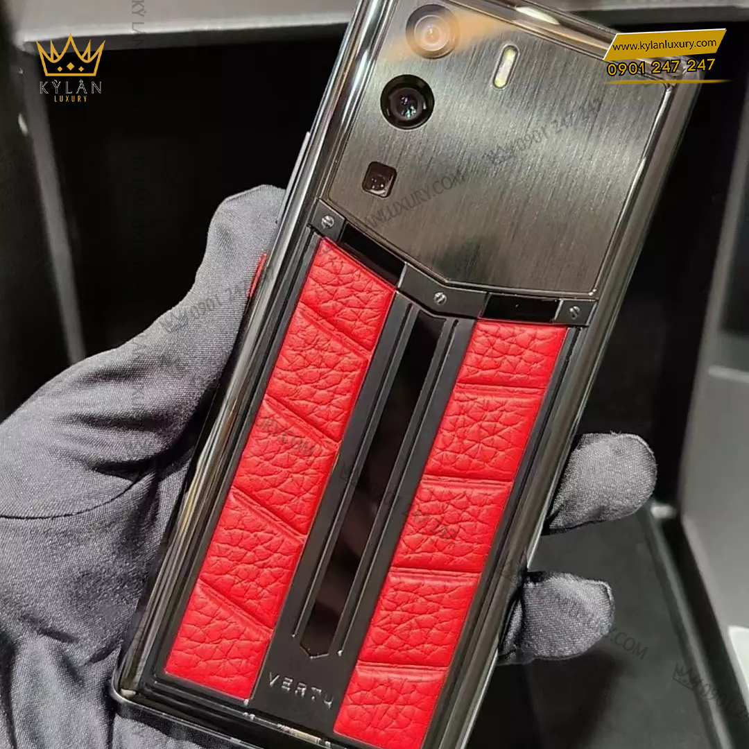 Điện thoại Vertu Metavertu Race Track Design Red Calf 5G Web3 Phone ...