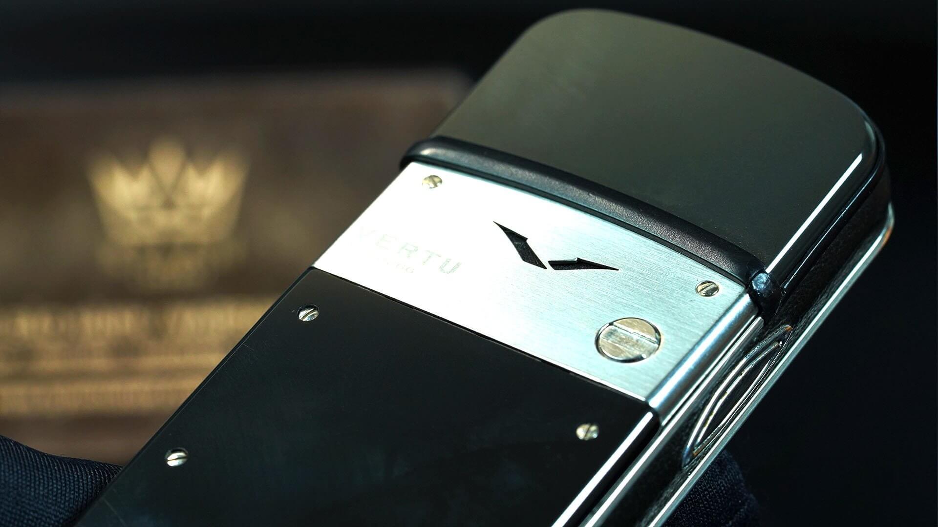 Vertu Signature M steel | Kỳ Lân