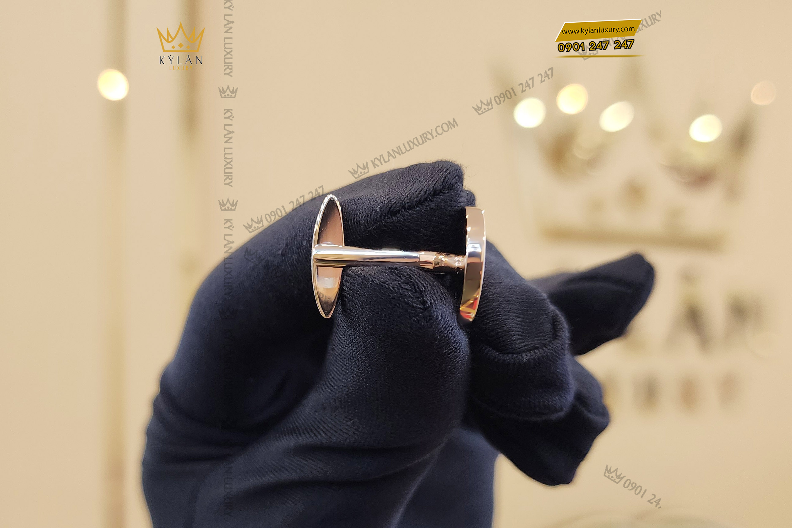 Khuy măng sét vàng nguyên khối 18k Au750 hình chữ N | Kỳ Lân