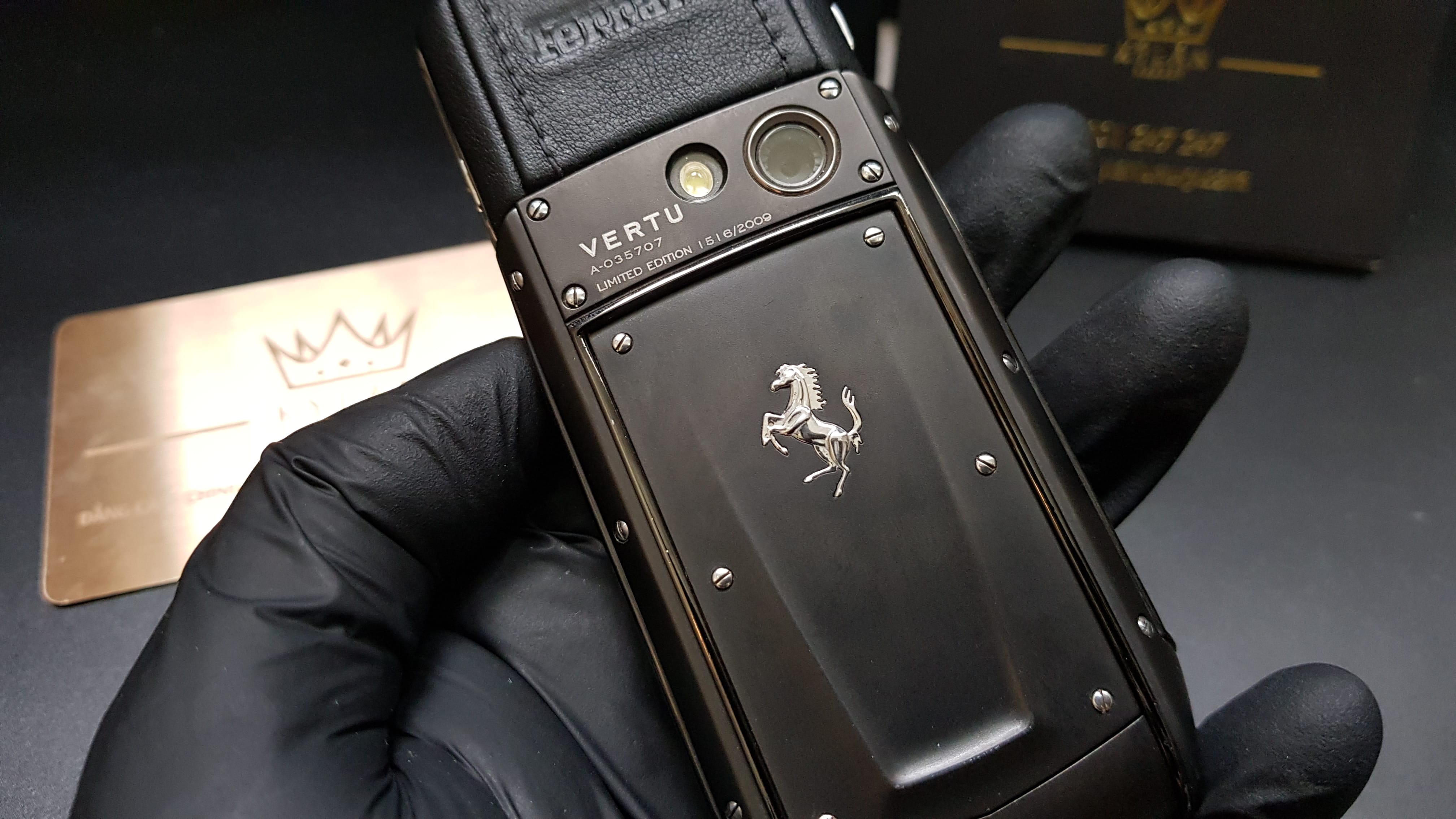 Vertu Ascent Ti Ferrari Limited Edition | Kỳ Lân Luxury