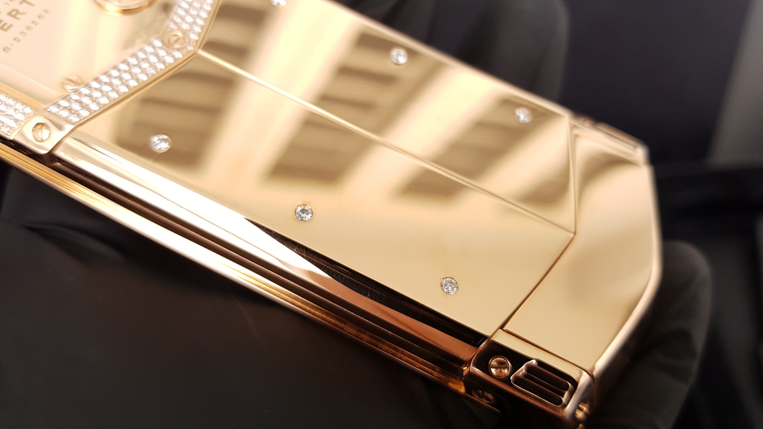 Vertu Signature S Full Gold Diamond Zigzag | Kỳ Lân